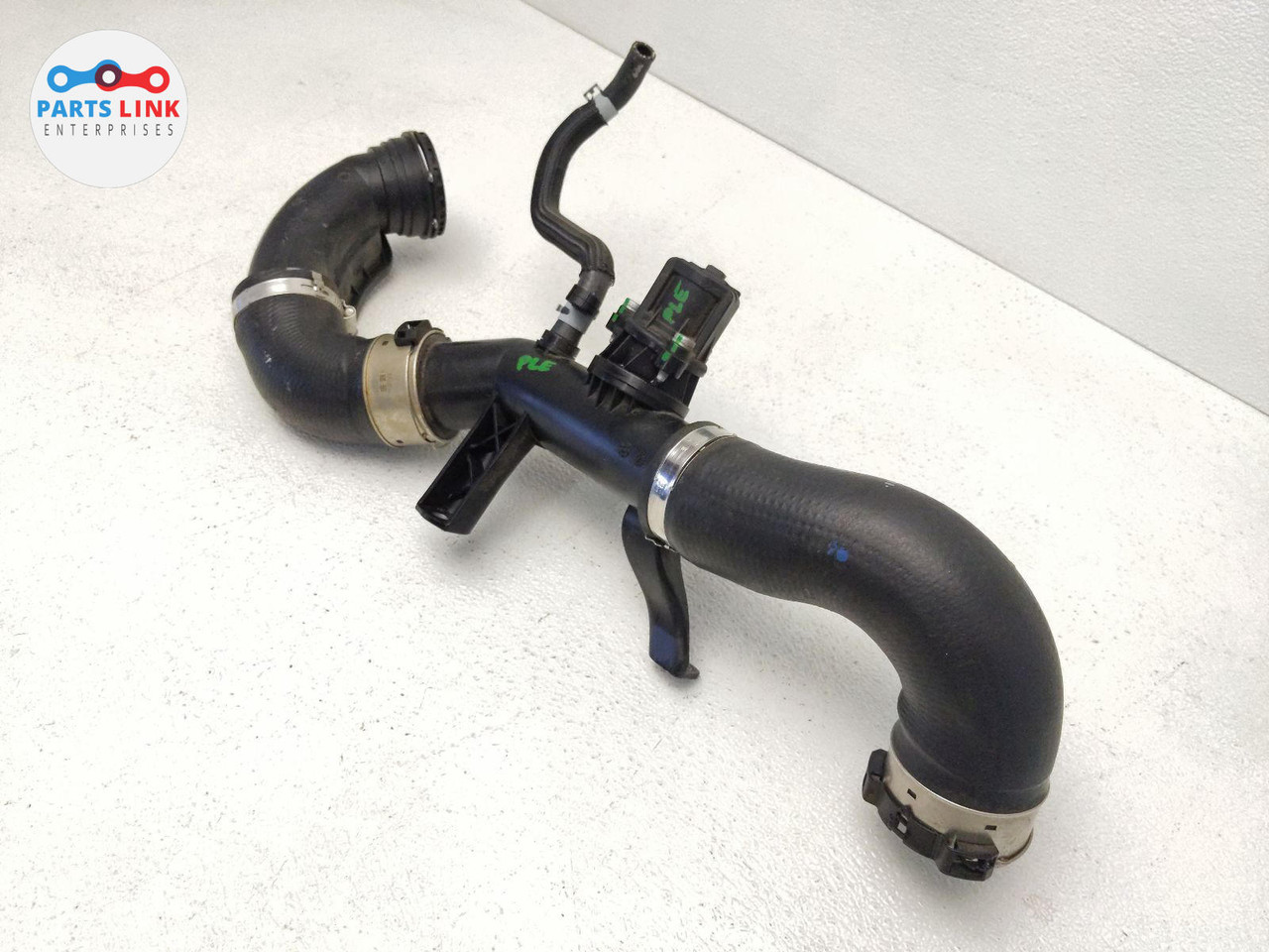 2020-23 RANGE ROVER EVOQUE TURBO INTERCOOLER HOSE AIR ENGINE INTAKE ...