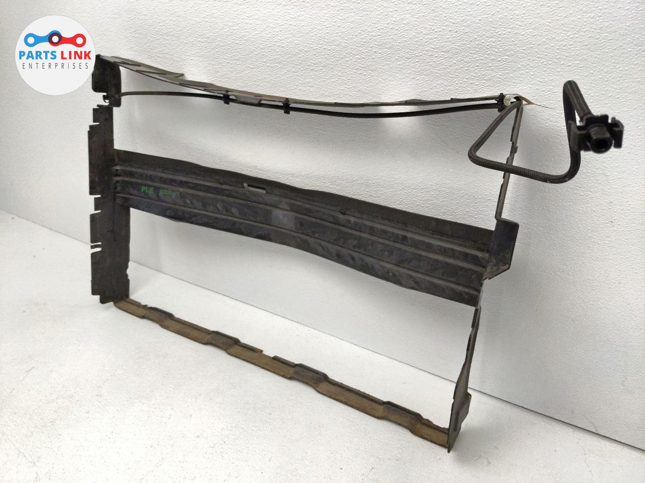 2020-23 RANGE ROVER EVOQUE RADIATOR SHROUD DEFLECTOR DUCT BRACKET BEZEL ...