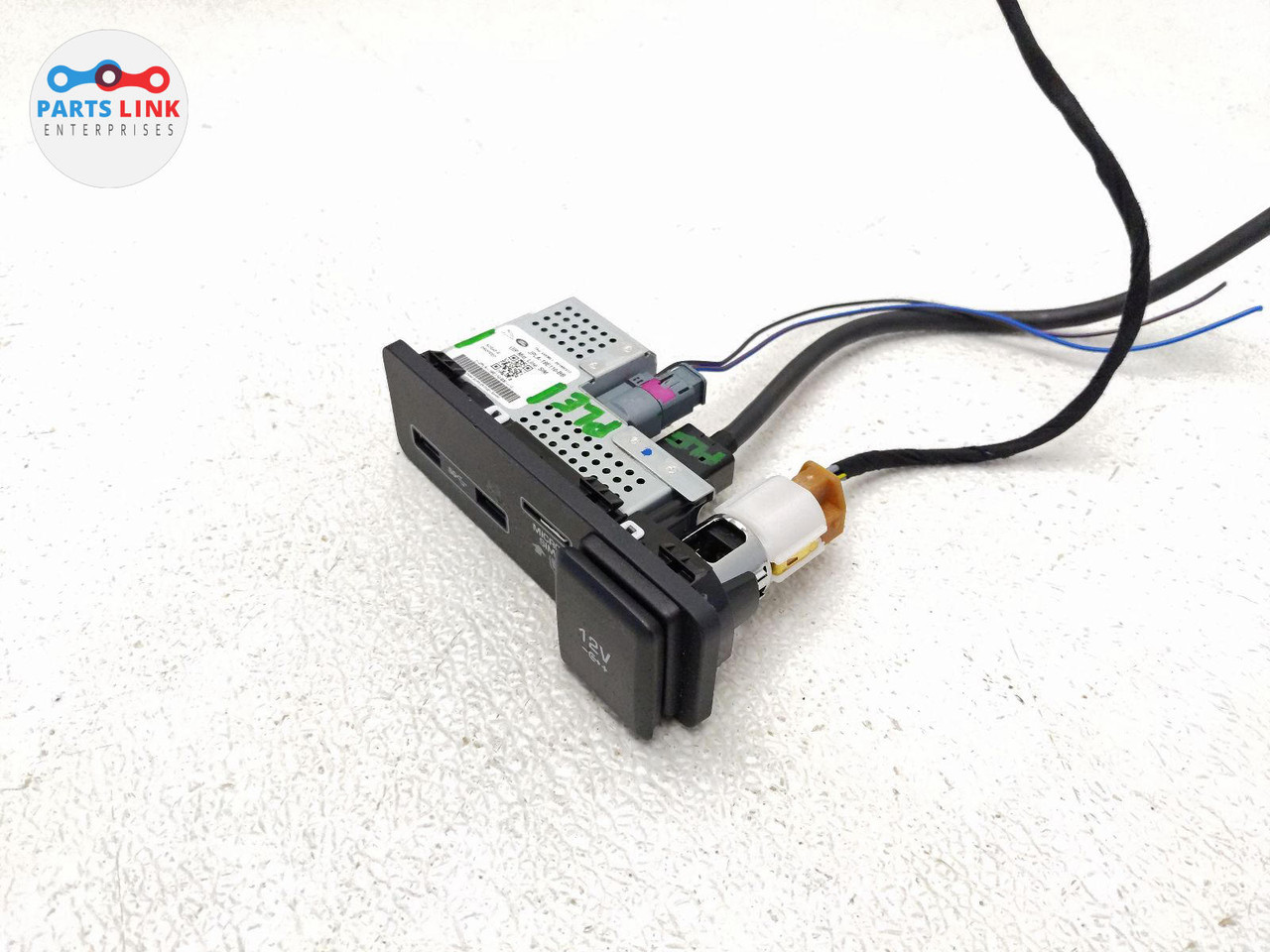 2020 RANGE ROVER EVOQUE CONSOLE USB SIM 12V PORT SOCKET POWER PLUG L551 ...