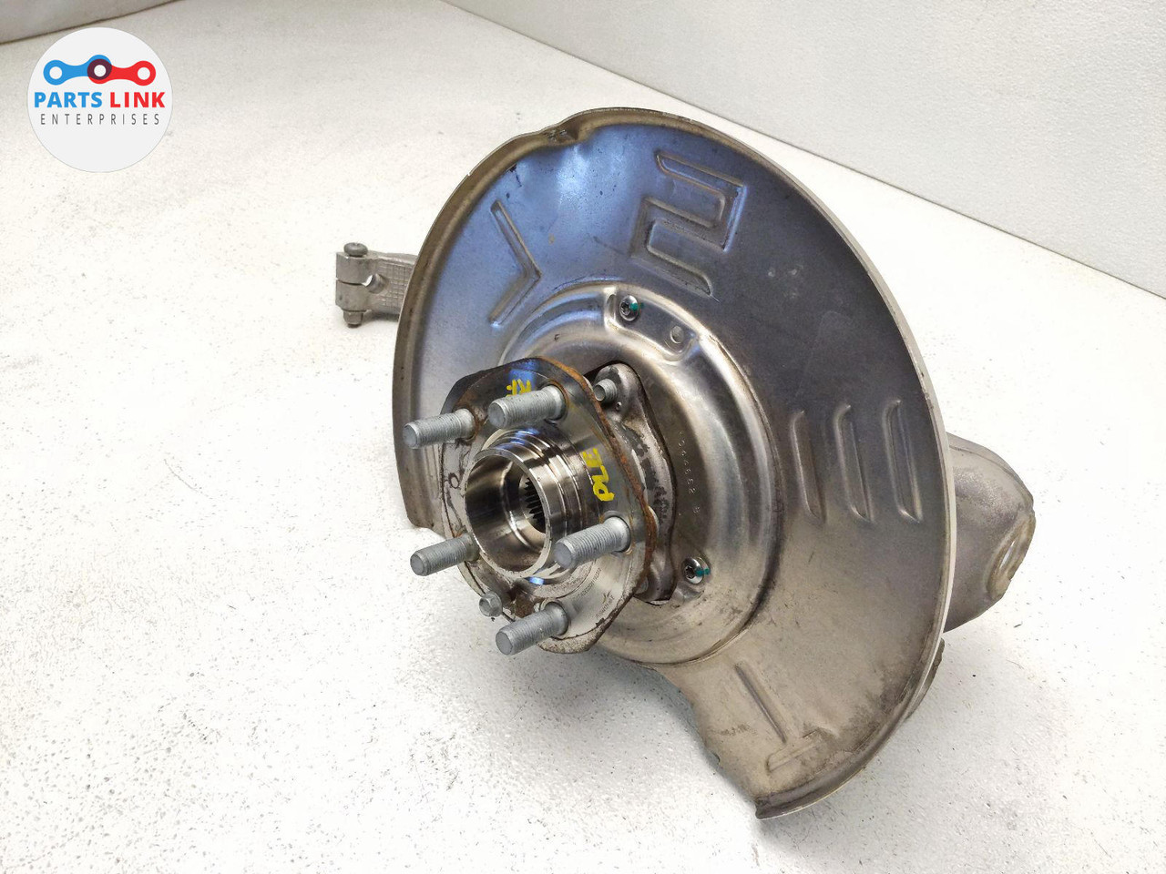 2020-23 TESLA MODEL Y FRONT RIGHT SPINDLE STEERING KNUCKLE WHEEL HUB ...
