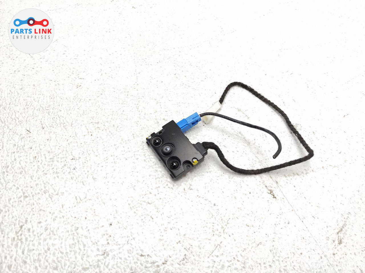 2020-23 TESLA MODEL Y FRONT INTERIOR SECURITY CAMERA CONTROL MODULE ...