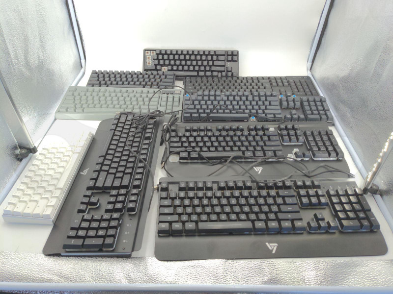KEYBOARD WIRED/WIRELESS GAMING MECHANICAL ZJFKSDYX GK300 PC29A K680T LOT-9