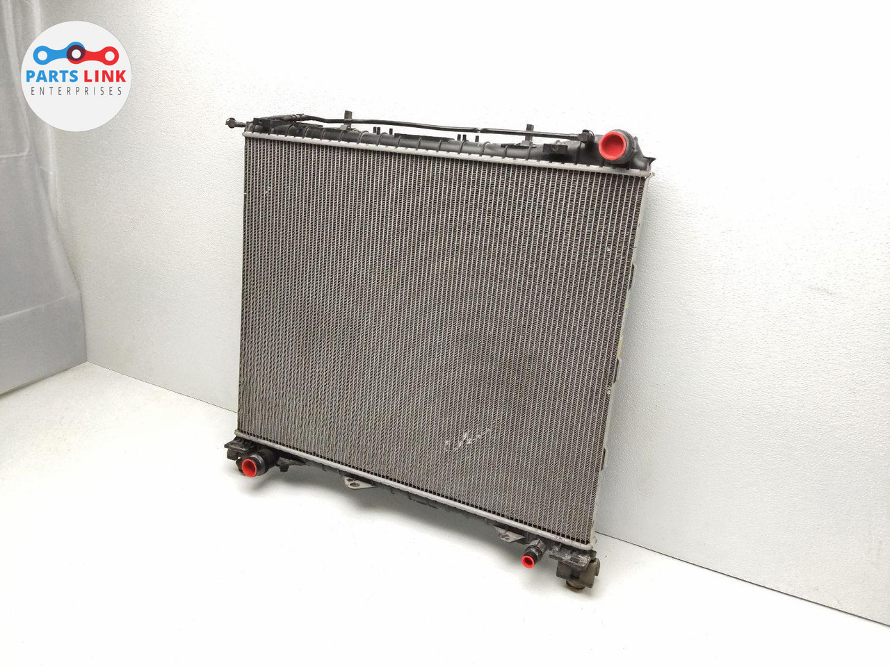 2017-20 LAND ROVER DISCOVERY RADIATOR MAIN ENGINE WATER COOLER GAS 3.0L ...