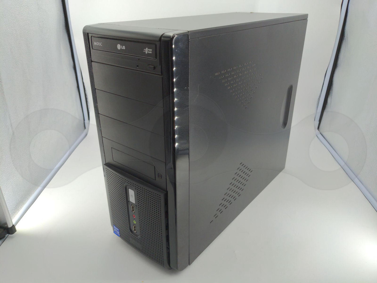 DESKTOP PC 8gb RAM intel i5-4440 4th Gen Quad-core 100gb SSD Custom built