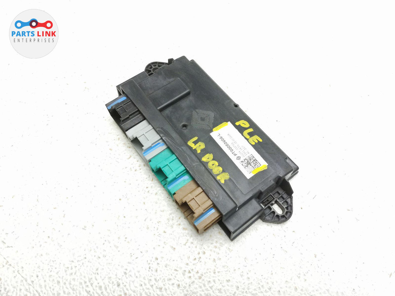 2022-24 RIVIAN R1S REAR LEFT DOOR CONTROL MODULE UNIT BRAIN ECM PT00000606L