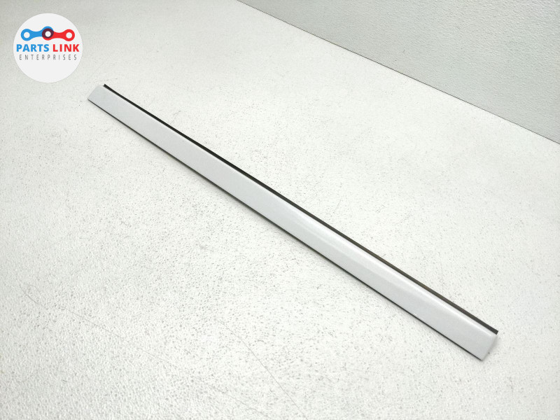 2020-23 LAND ROVER DEFENDER 110 REAR LEFT WINDOW QUARTER TRIM DRIP ...
