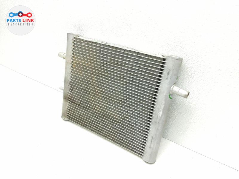 2020-23 DEFENDER 110 AUX RADIATOR COOLER SECONDARY 3.0L L663 MHEV 130 90 OEM