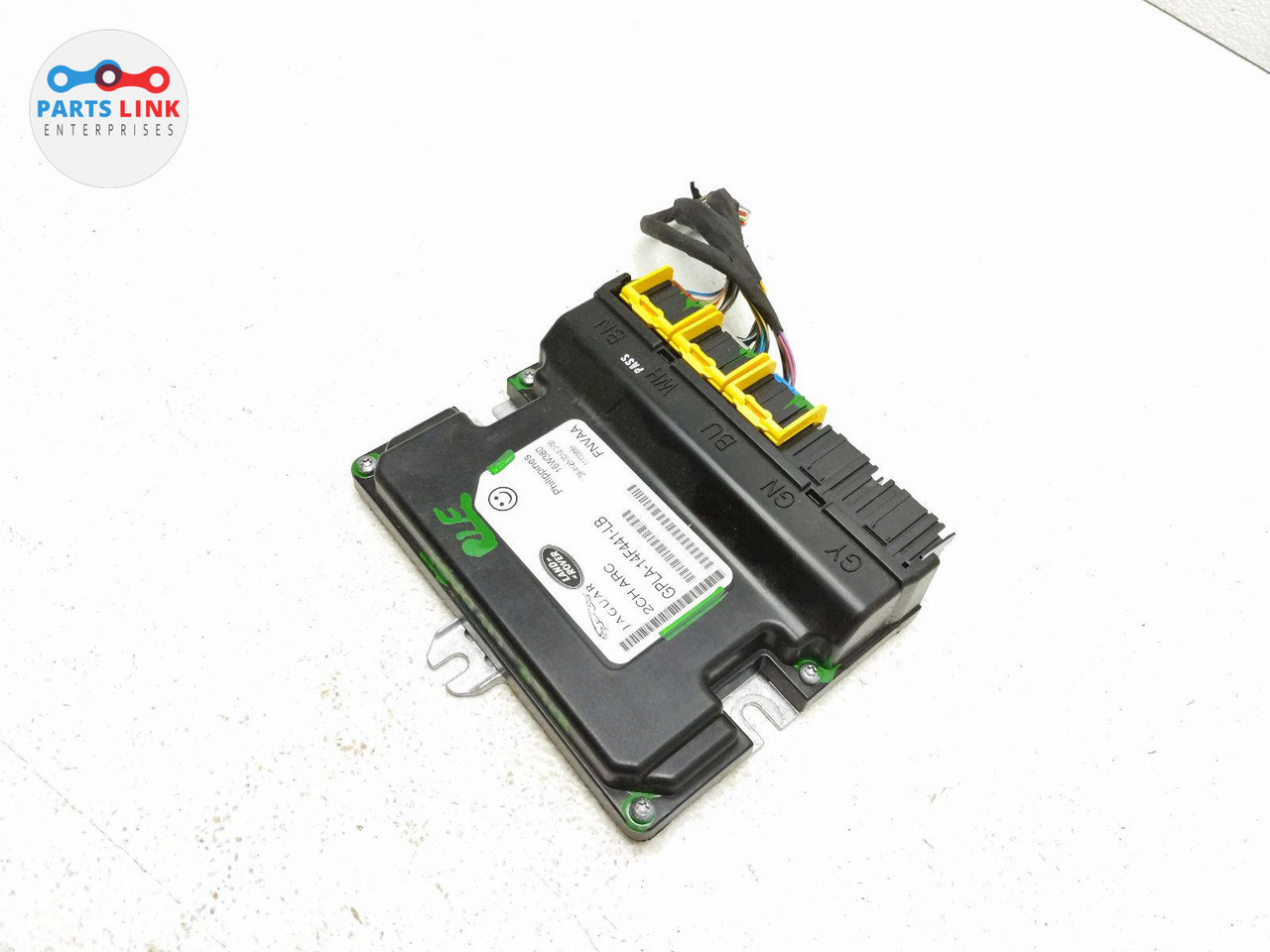 2013-21 RANGE ROVER L405 ACTIVE AIR SUSPENSION CONTROL MODULE PLUGS ...