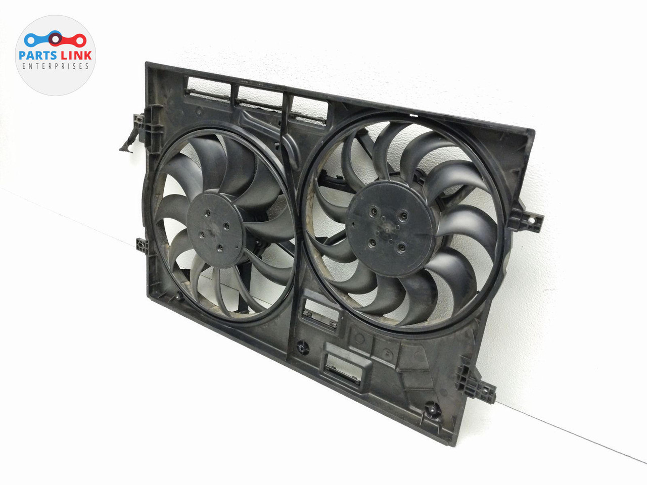 2022-23 AUDI RS3 RADIATOR ENGINE COOLING FAN SHROUD BLADE HARNESS PLUG ...