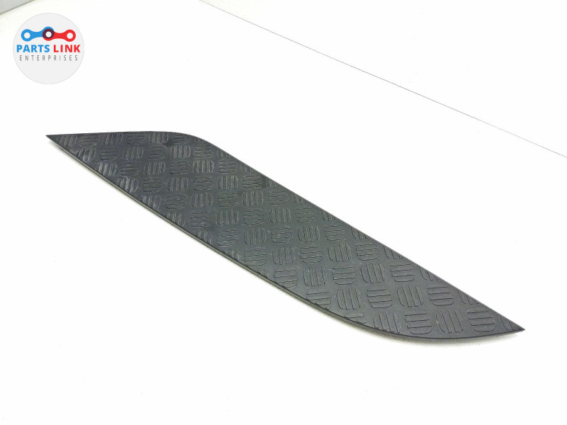 2020-23 DEFENDER 110 RIGHT HOOD BONNET TRIM VENT MOLDING APPLIQUE GRILL ...