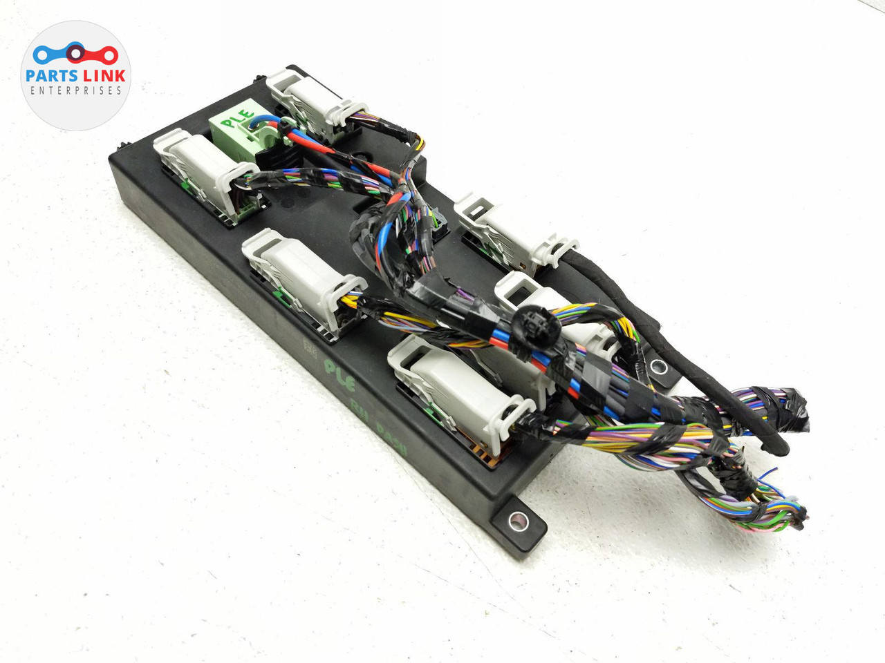 2020-23 DEFENDER 110 DASH FUSE BOX RELAY BCM BODY CONTROL MODULE ...