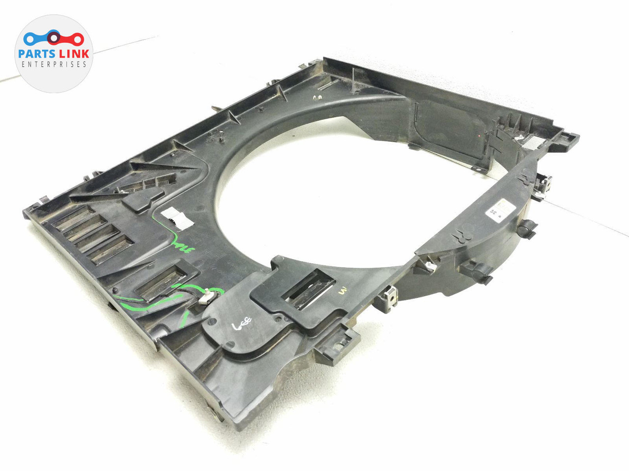 2020-23 DEFENDER 110 RADIATOR FAN SHROUD ENGINE COOLER COVER BEZEL ...