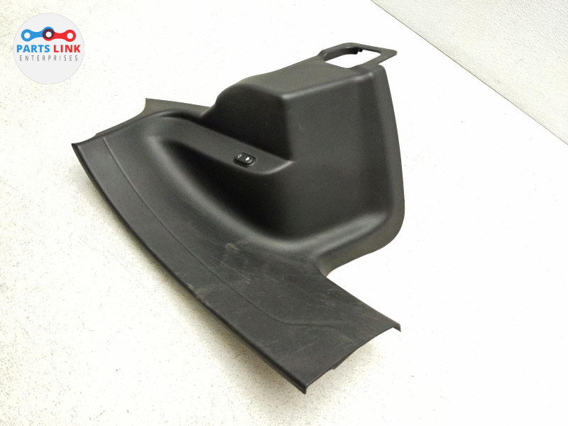 2018-23 RANGE ROVER VELAR REAR RIGHT TRIM C PILLAR SEAT RECLINE SWITCH ...