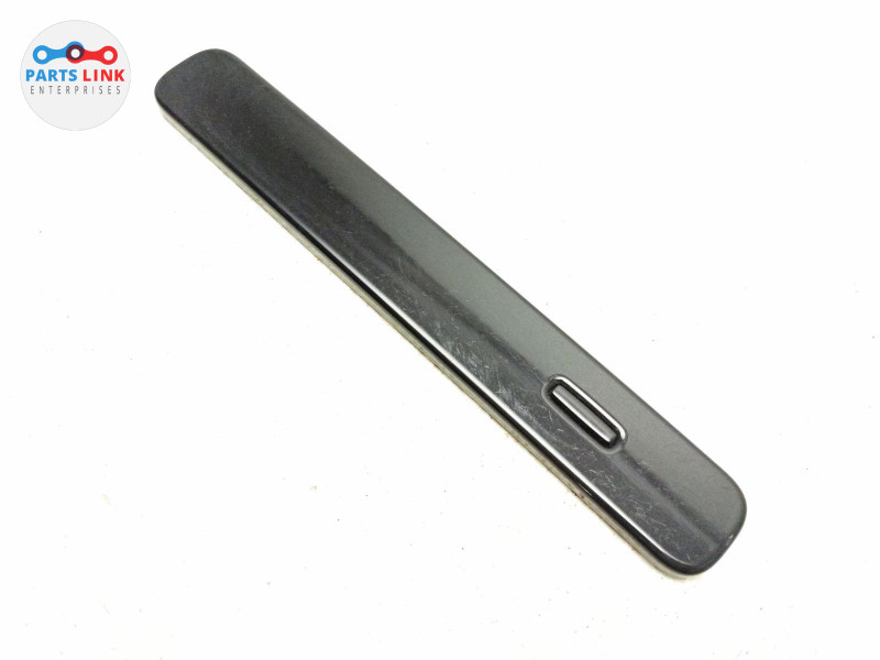 2018-23 RANGE ROVER VELAR REAR LEFT DOOR HANDLE TRIM OUTER COVER ...