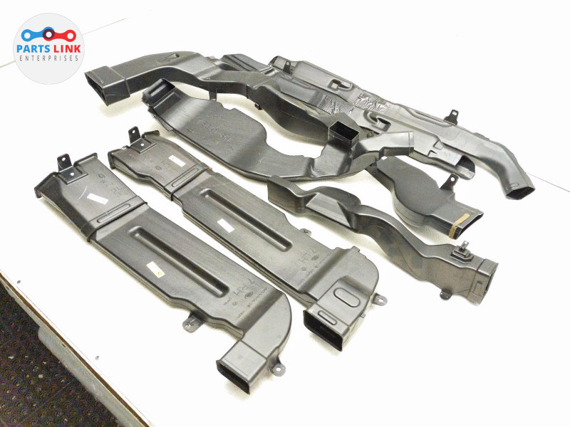 2022-24 RANGE ROVER L460 REAR AC CLIMATE HVAC DUCT AIR GUIDE PIPE LINE ...