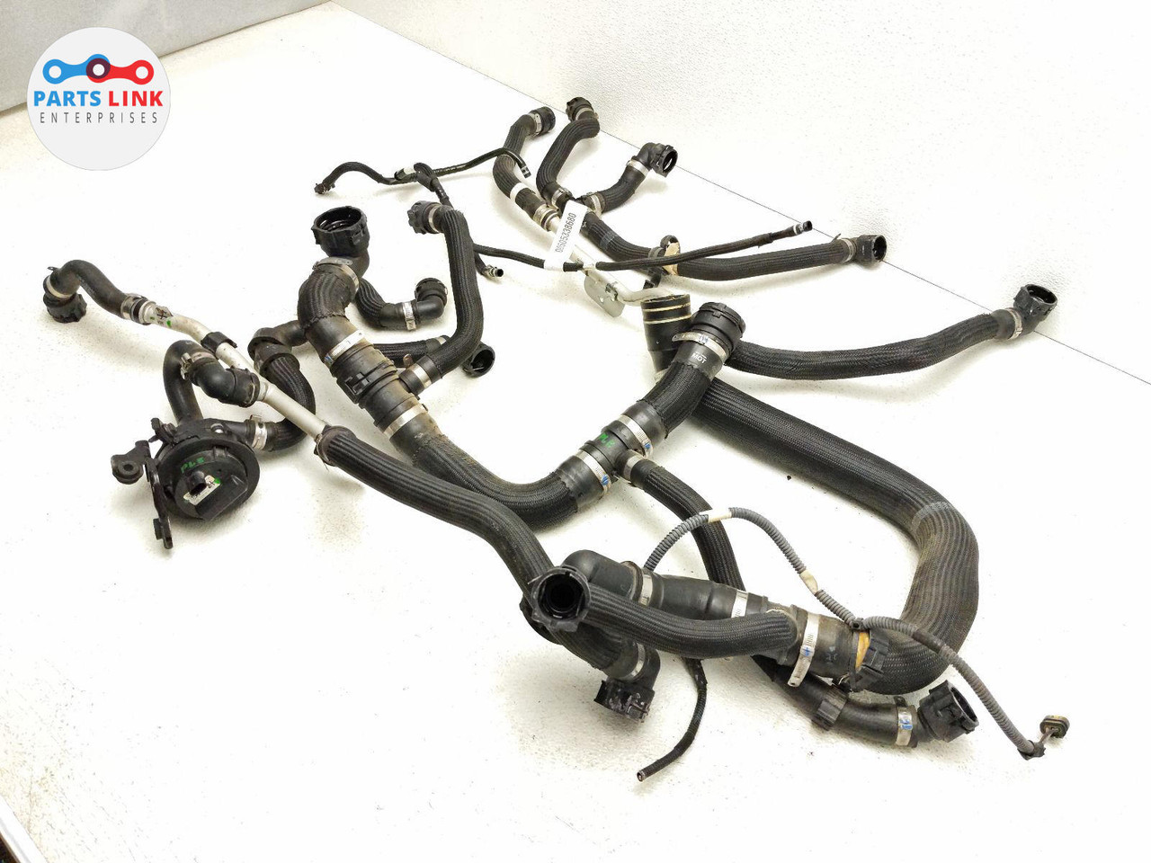 2017-24 ALFA ROMEO GIULIA ENGINE WATER COOLANT HOSE AUX PUMP LINE SET 2 ...