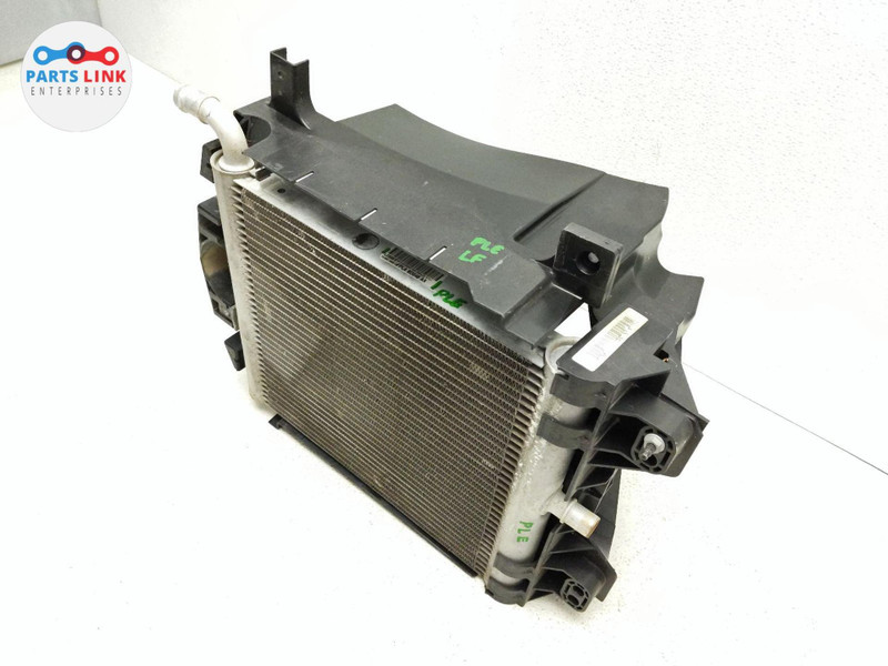 2017-23 LAND ROVER DISCOVERY LEFT AUX RADIATOR INTERCOOLER MOUNT DUCT ...