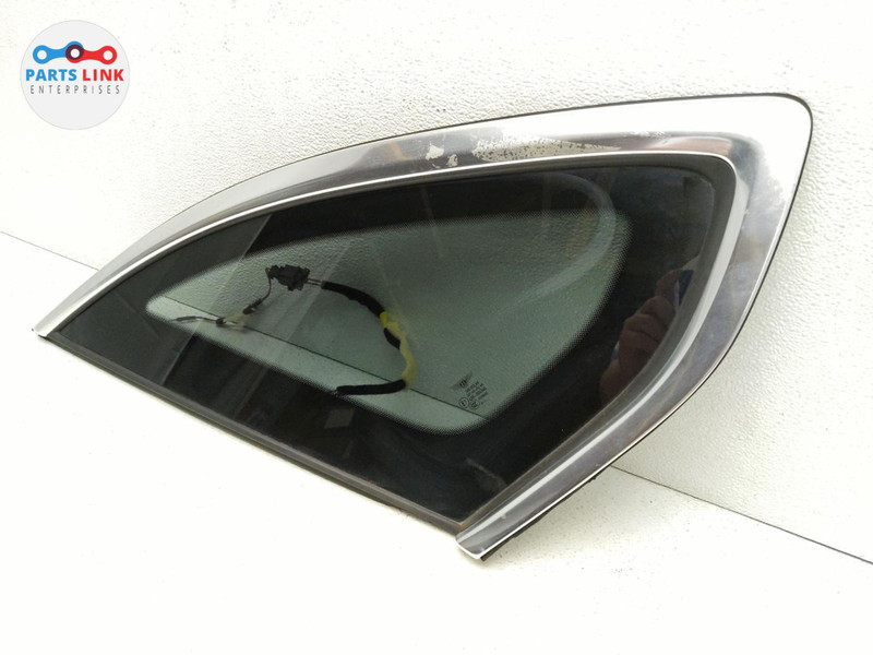 2016-20 BENTLEY BENTAYGA LEFT REAR VENT GLASS CORNER QUARTER WINDOW ...