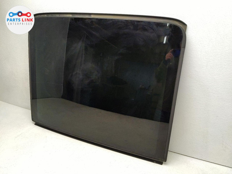 2016-20 BENTLEY BENTAYGA REAR SUNROOF MOON GLASS PANORAMIC WINDOW PANEL ...
