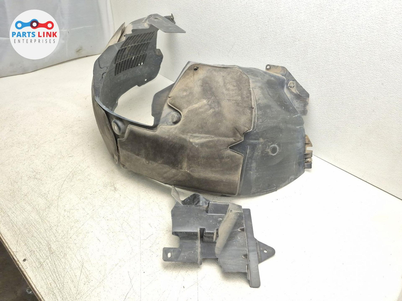 2018-23 Range Rover Velar Front Left Splash Shield Fender Liner L560 ...