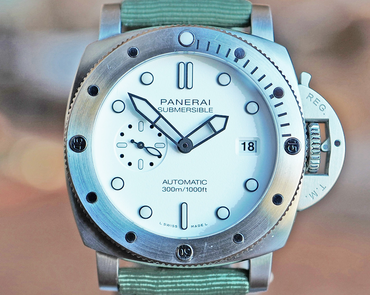 Panerai PAM 1226 Submersible QuarantaQuattro White Dial 44mm PAM01226 ...