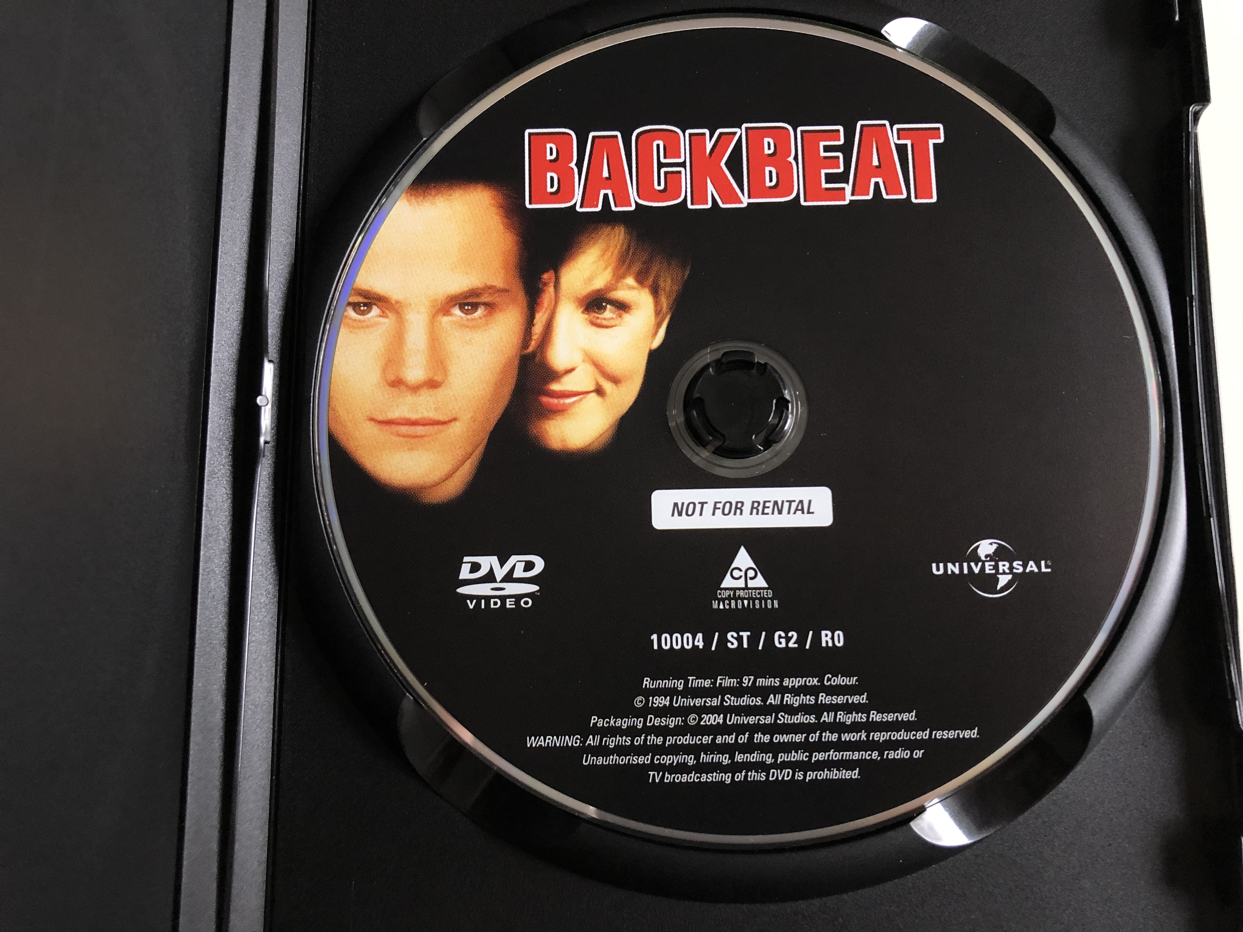 Backbeat DVD 1994 A Kezdetek - A beatles hamburgi évei / Directed by ...