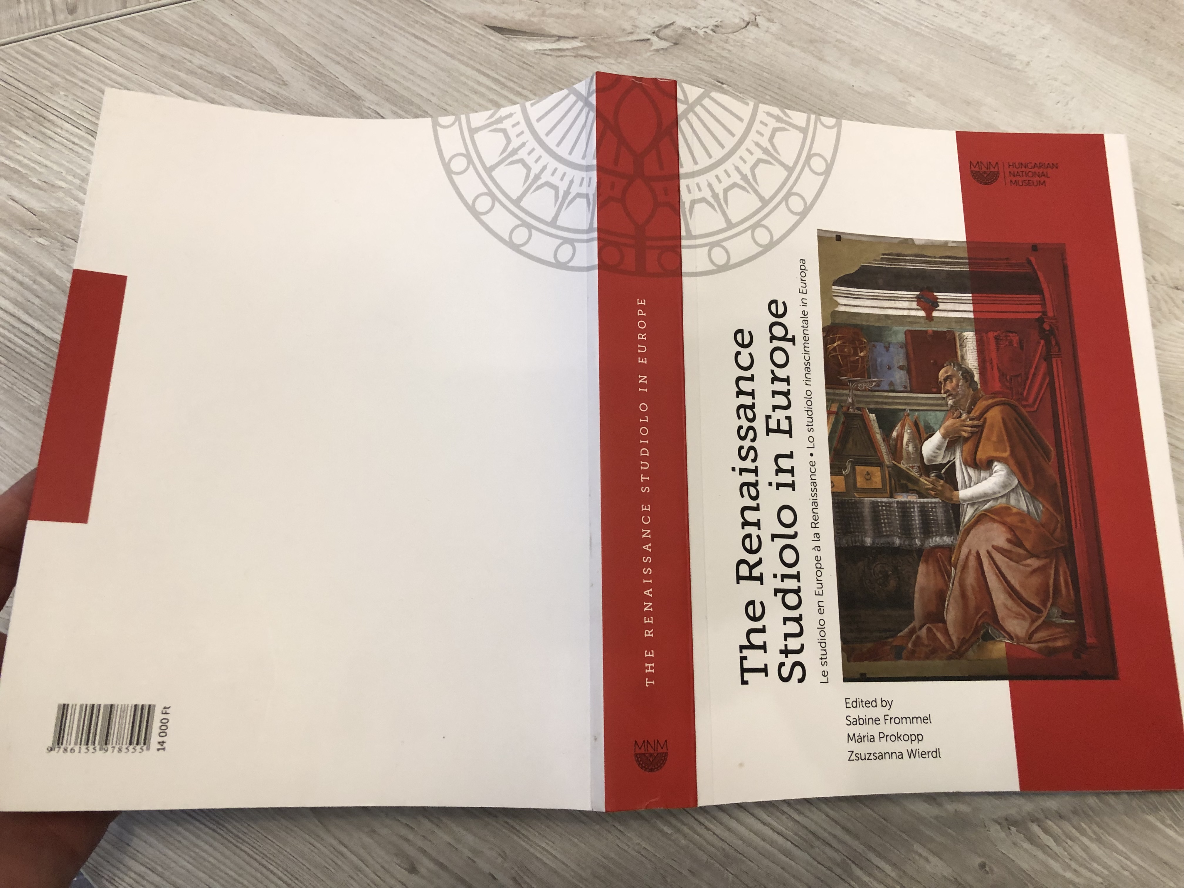 The Renaissance Studiolo in Europe – Paperback Study