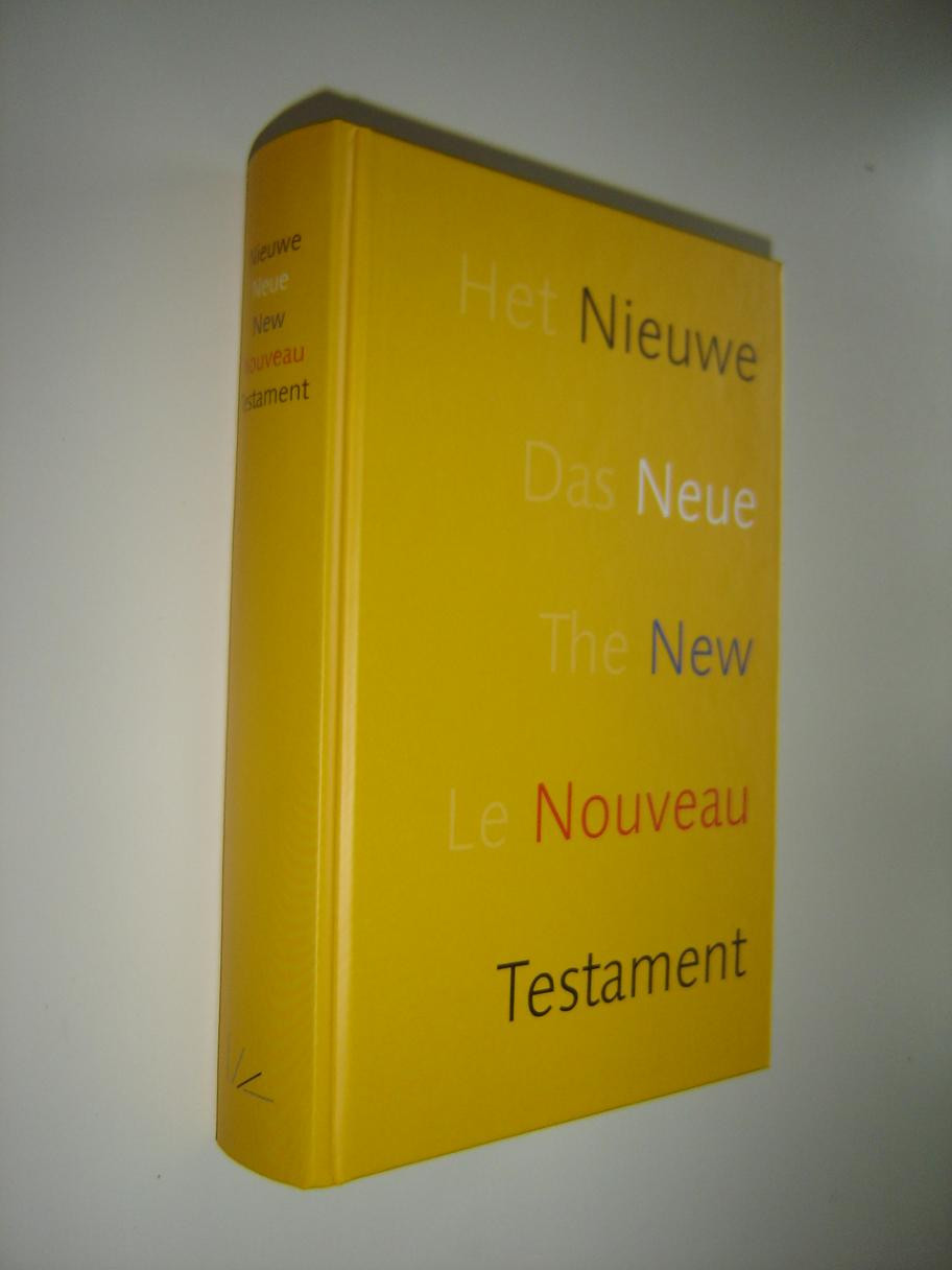 Quatro Lingual (Dutch, German, English, French) New Testament: Het ...
