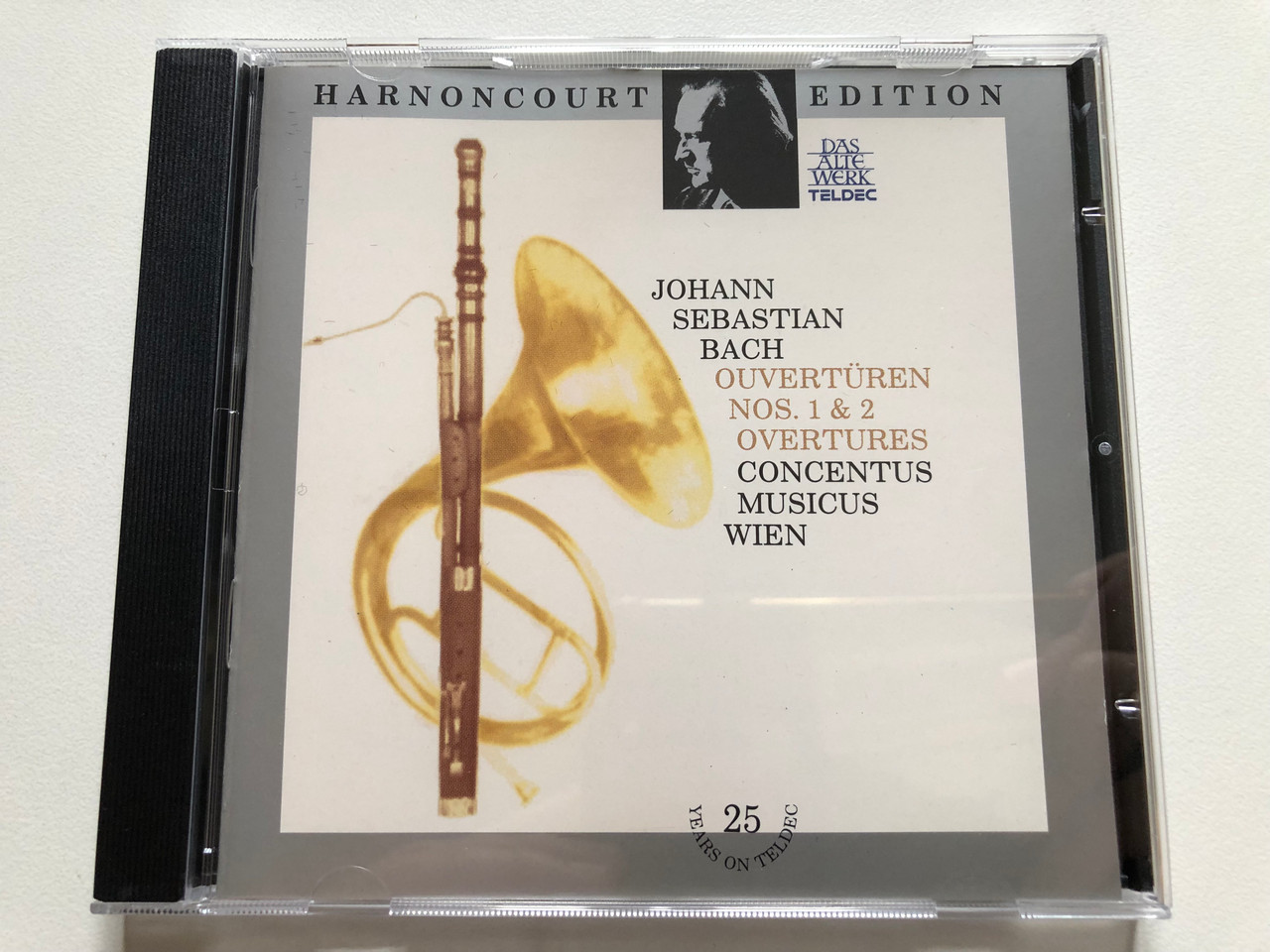 Johann Sebastian Bach: Ouvertüren Nr. 1 & 2 - Concentus Musicus Wien ...