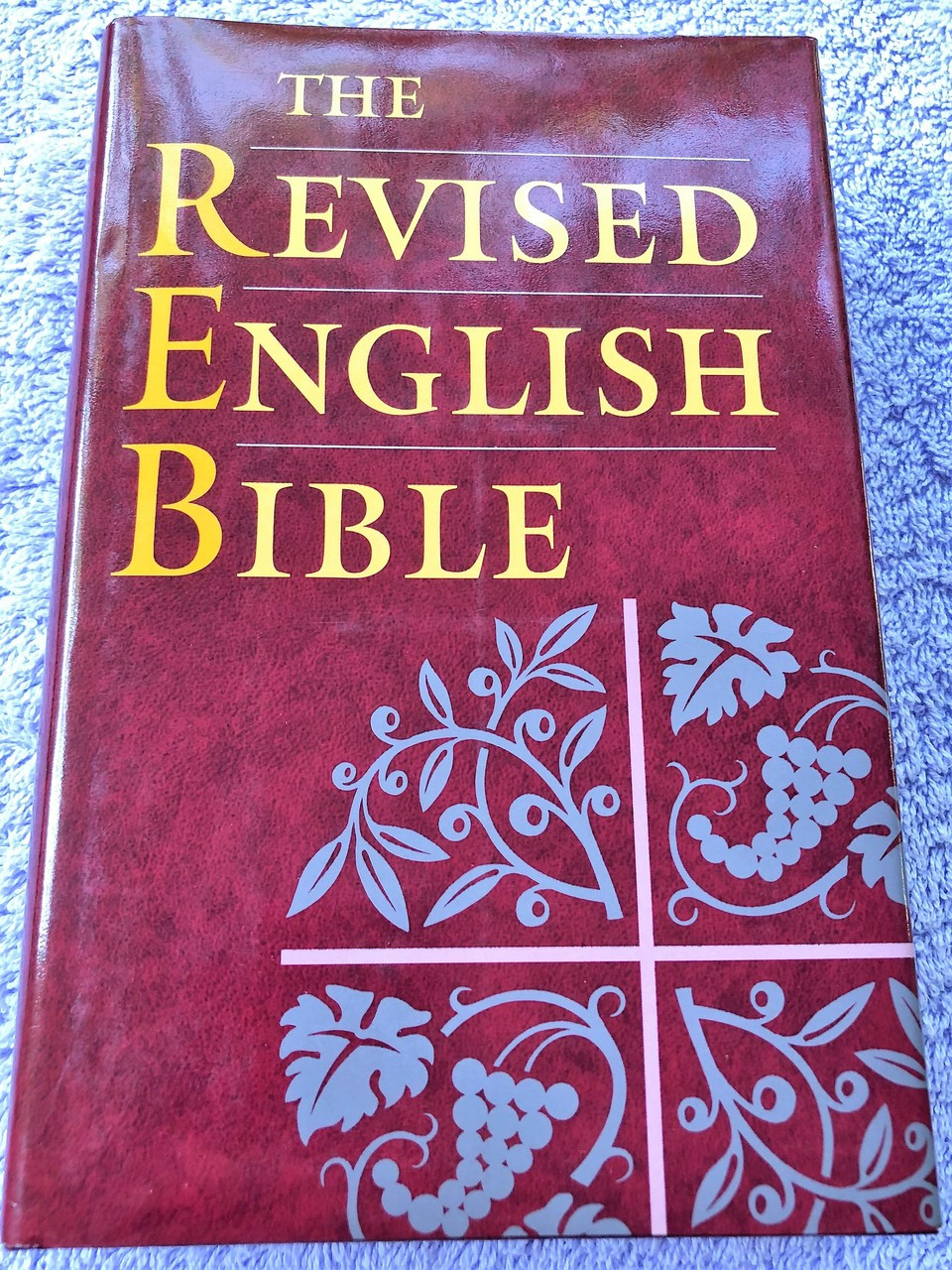The Revised English Bible by Oxford University Press