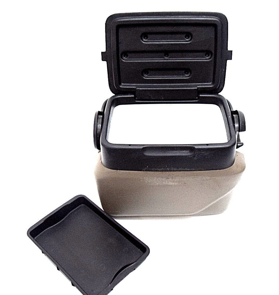 01 02 03 04 05 PONTIAC AZTEK AZTEC CENTER CONSOLE COOLER COMPLETE OEM