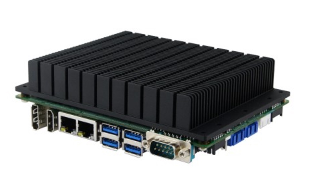 Disc-Size Single-Board Computer (SBC) Powered By 7th Gen Intel Core U ...