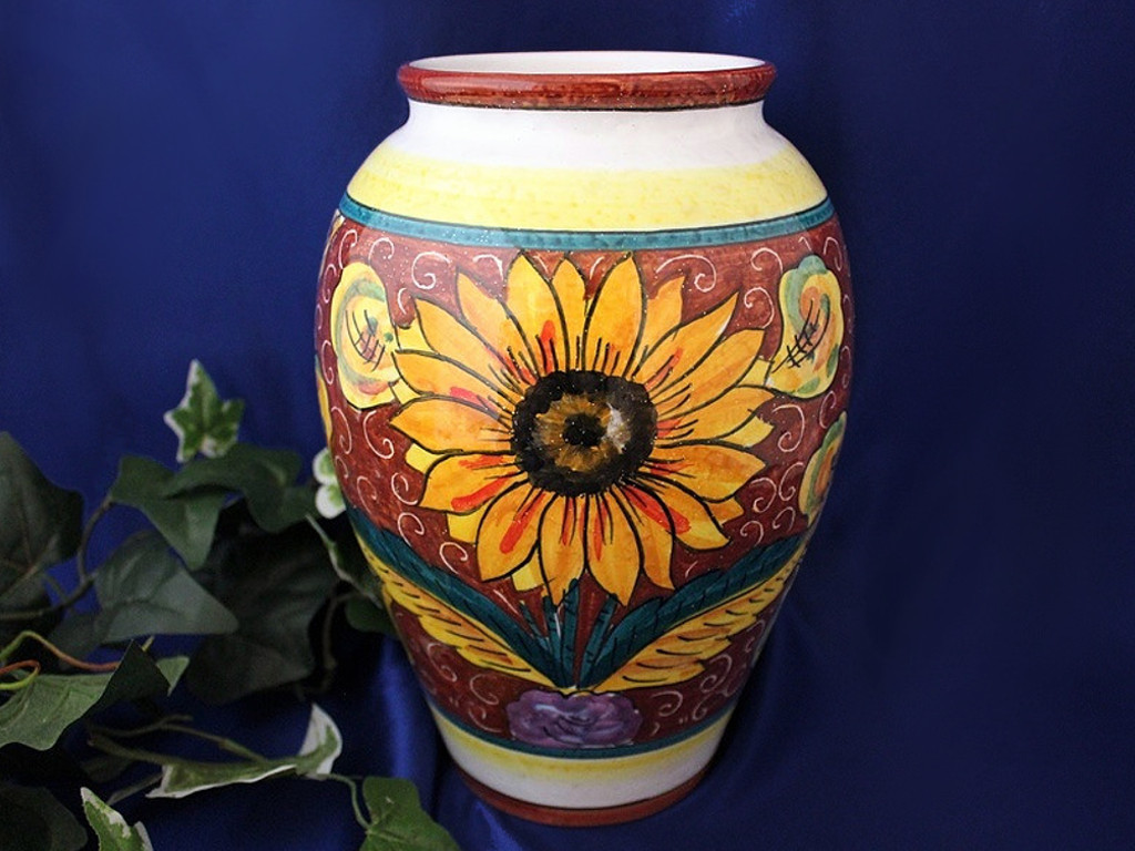 Tuscan Sunflower Rosso Vase - BellaSoleil.com
