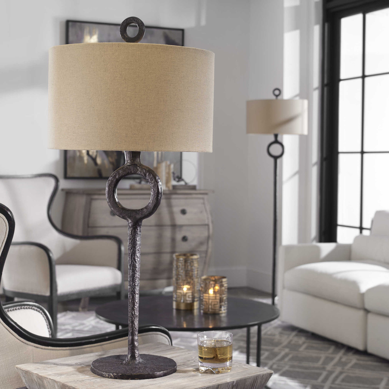 BellaSoleil.com - Ferro Table Lamp