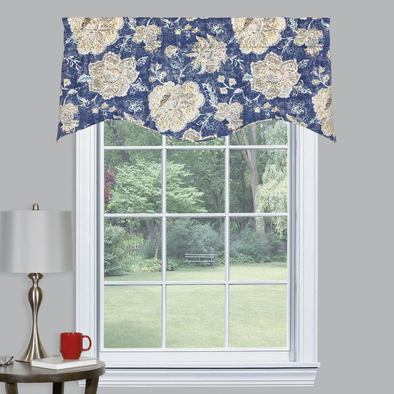 Winston Valance by Thomasville | Paul's Home Fashions