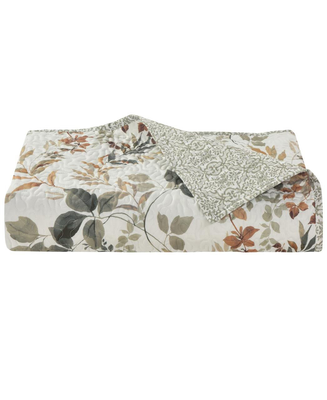 Evergreen Sage Quilt Set by Royal Court | Paul's Home Fashions
