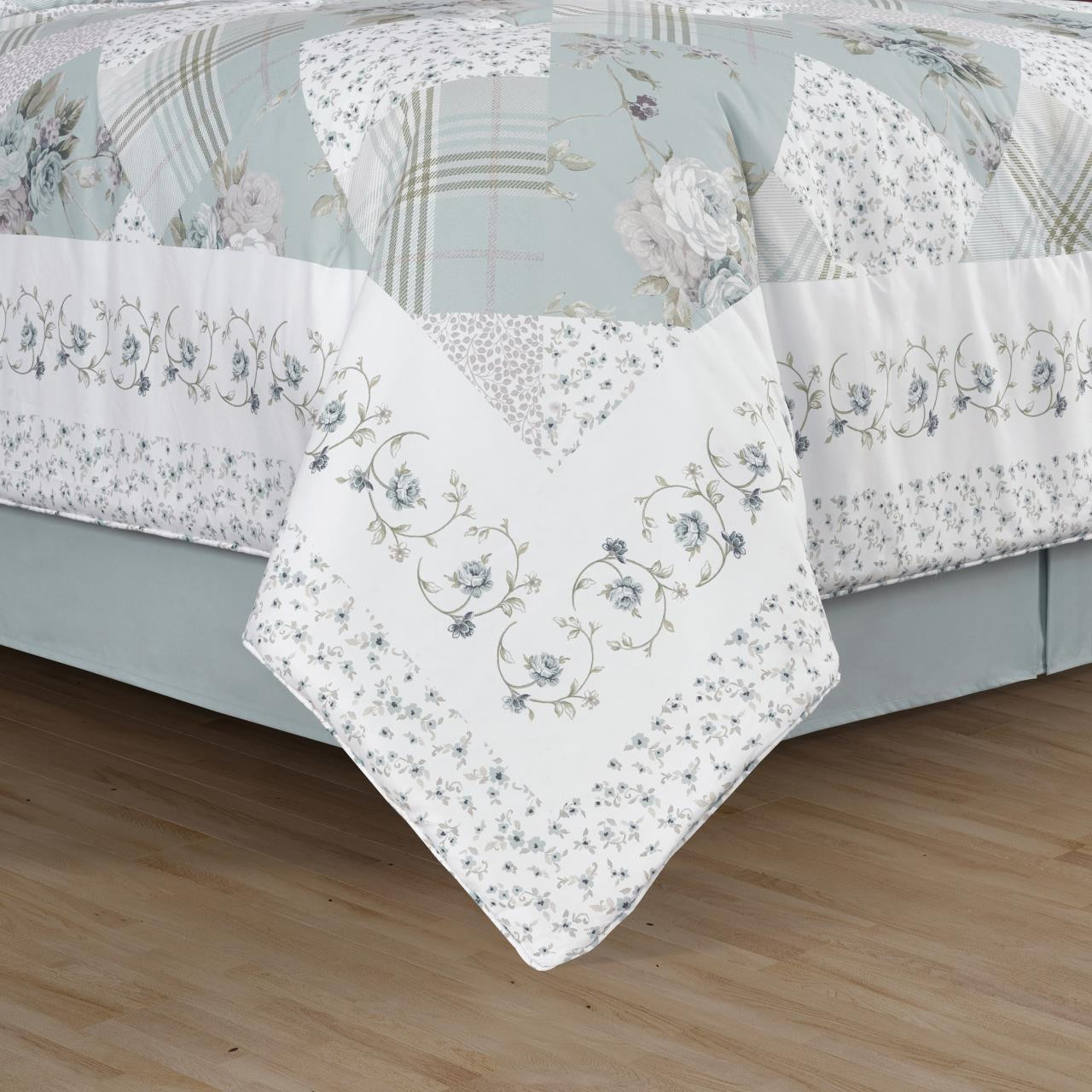 Bungalow Spa Comforter Set by Royal Court | Paul's Home Fashions