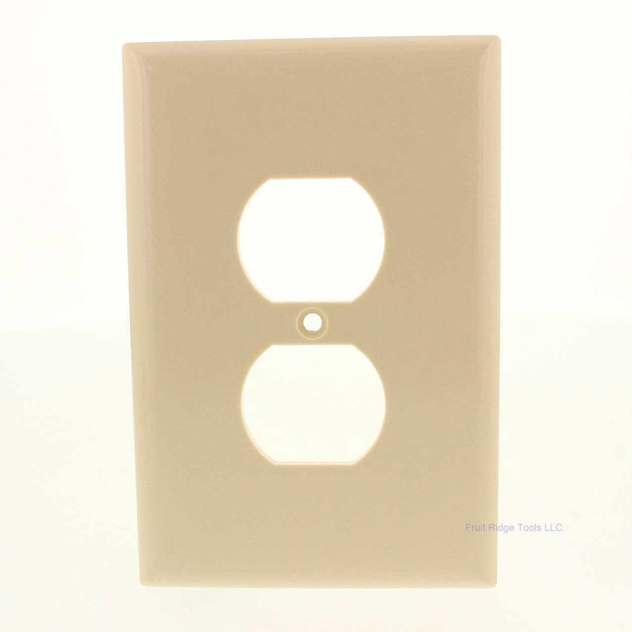 🏠 Pass & Seymour Ivory Jumbo 1-Gang Duplex Receptacle Outlet Plastic ...