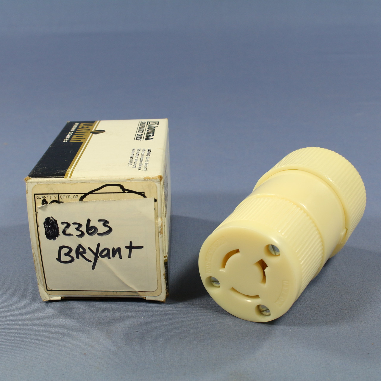 🏠 Bryant NEMA L10-20R Twist Turn Locking Connector Power Plug 20A 125 ...