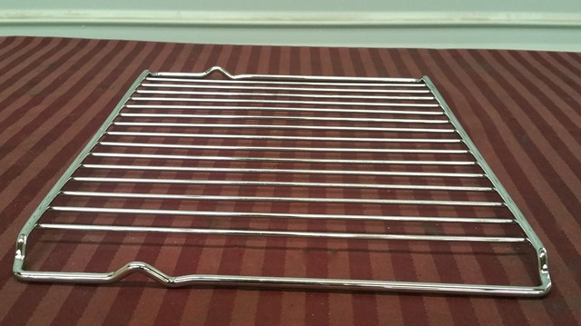 NEW Chrome Convection Bake Oven Wire Rack 1 4 Sheet Size CADCO 2771 Mike s Restaurant Supply Inc NEW Chrome Convection Bake Oven Wire Rack 1 4 Sheet Size CADCO 2771 Mike s Restaurant Supply Inc