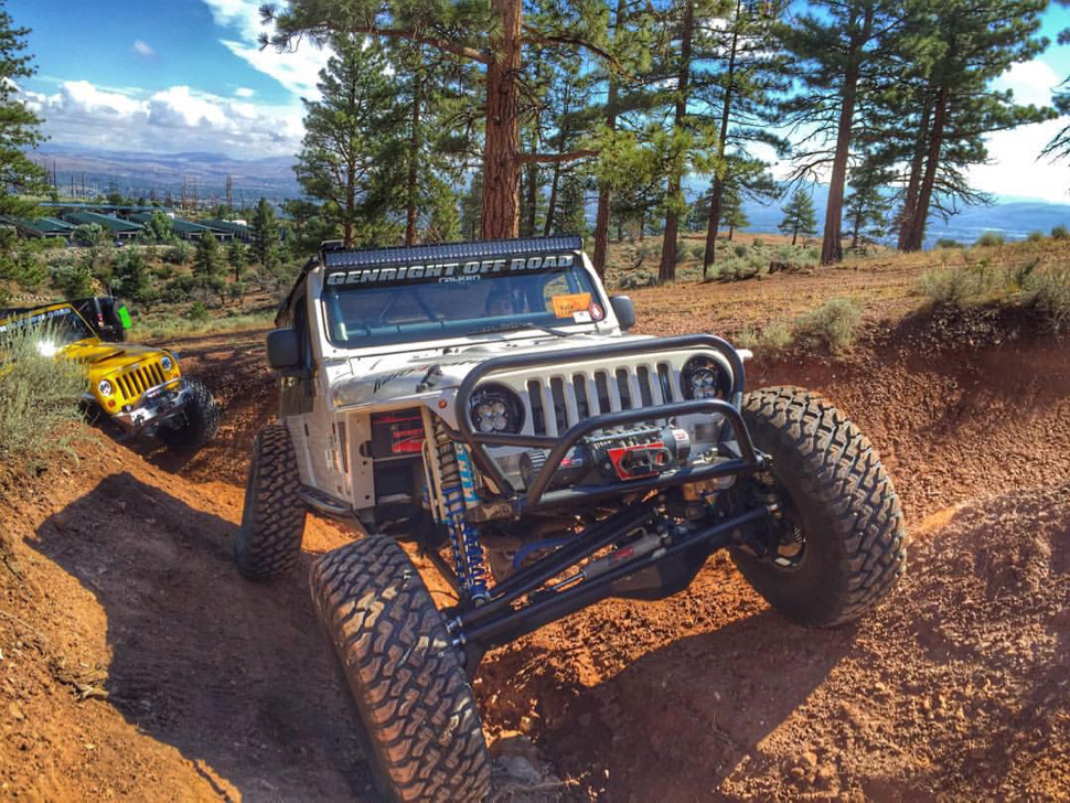 Bryan Crofts Custom Jeep Wrangler LJ Build | GenRight Off Road Jeep ...