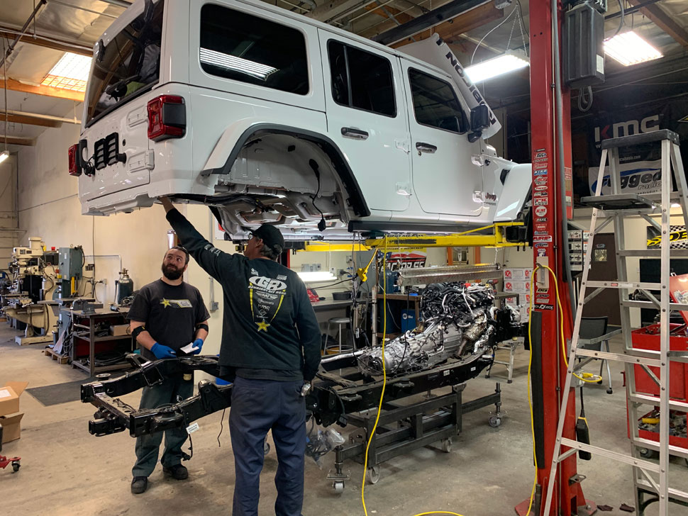 AfterShock Jeep Wrangler JL | GenRight Off Road