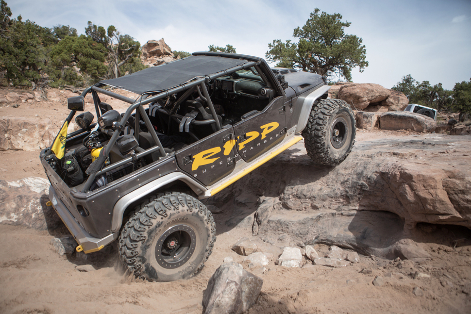 Custom Jeep JKU Off Road Builds by GenRight | Custom Jeep Builders