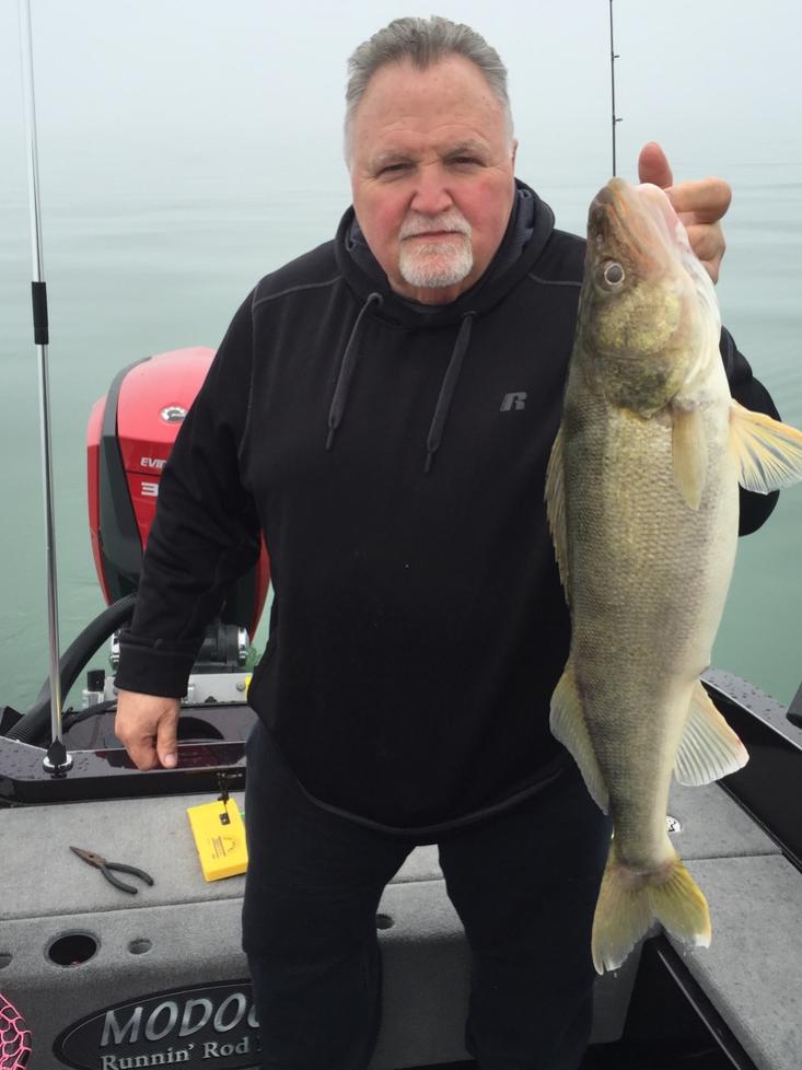 From Captain Juls: Fishing with the Chapmans on Lake Erie - Walleye ...