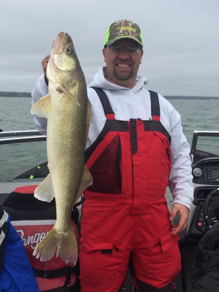 Fishing with the Tebben Family 4/30 - 5/1/2016 - Walleye Tackle Store