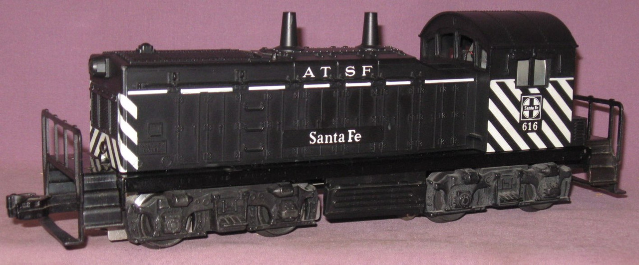 616 Santa Fe NW-2 Diesel Switcher (8) - All Aboard Train Shoppe