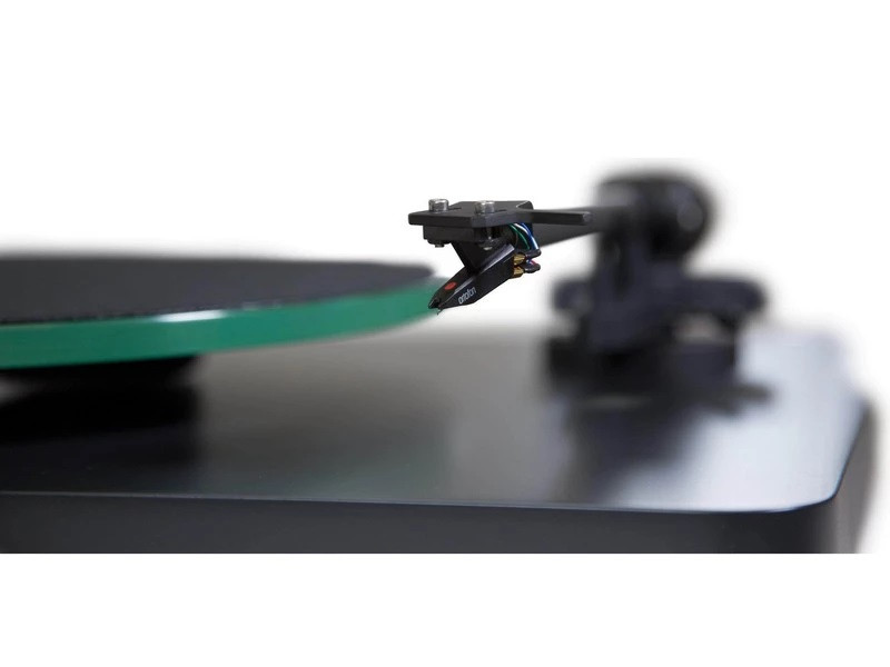 NAD C558 Premium 2 Speed Turntable - Sound Reference Melbourne