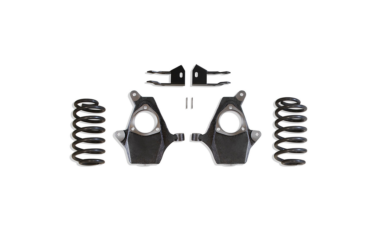 2000-2006 GMC Yukon 2wd/4wd 2/4" Lowering Kit - MaxTrac KS331024 ...