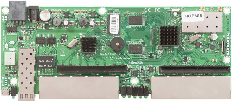 MikroTik RB2011UAS-2HnD, Atheros 600MHz 74K MIPS network processor ...