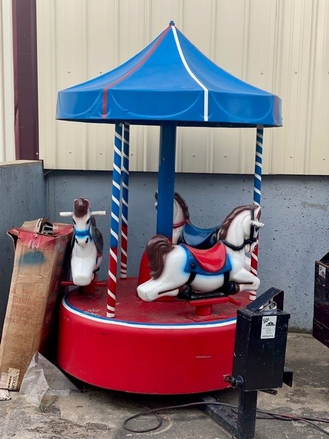 Coin Operated Carousel Kiddie Ride Amusement Ride Merry Go Round Horse ...